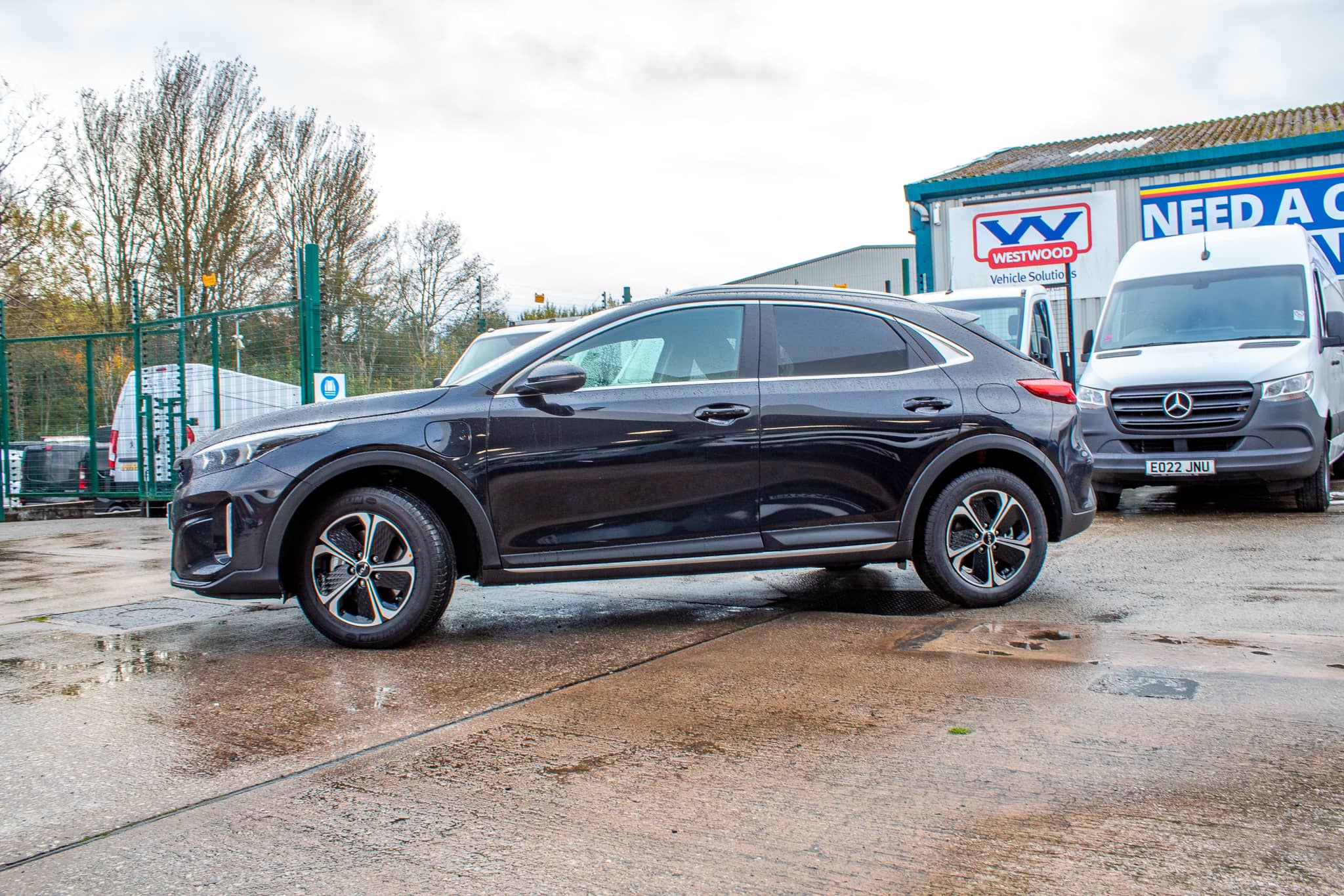 Kia XCeed PHEV - Hatchback, SUV, Hybrid Hire!